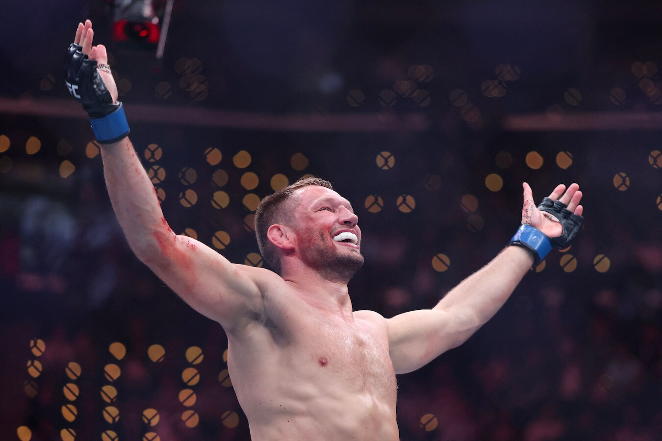 Reinier de Ridder vestigt in recordtempo naam in UFC: ‘Laat die top 5 ...