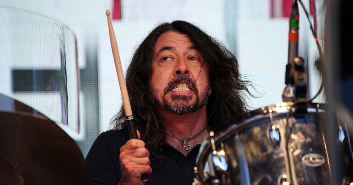 Drukke avond voor Foo Fighter Dave Grohl op Glastonbury | Show | AD.nl