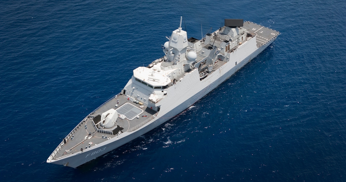 China waarschuwt Nederland na ‘illegale’ doorvaart marineschip ...