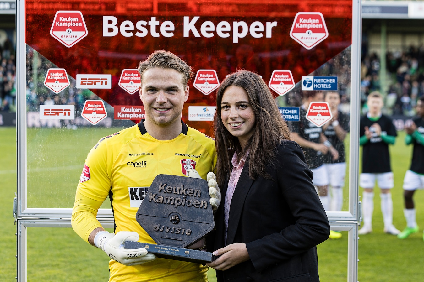 Bronzen Schilden voor Santoni en Plogmann: ‘Ik ervaar dit als een ...