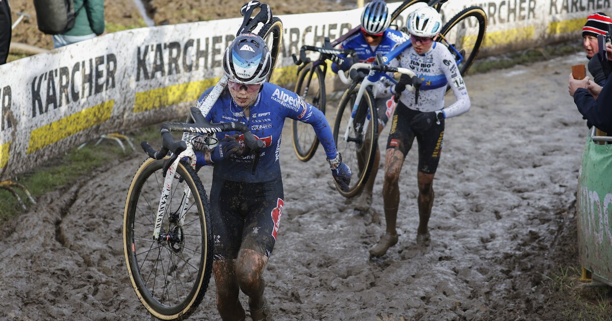 Rennend en ‘zwemmend’ pakt Puck Pieterse de Nederlandse titel ...