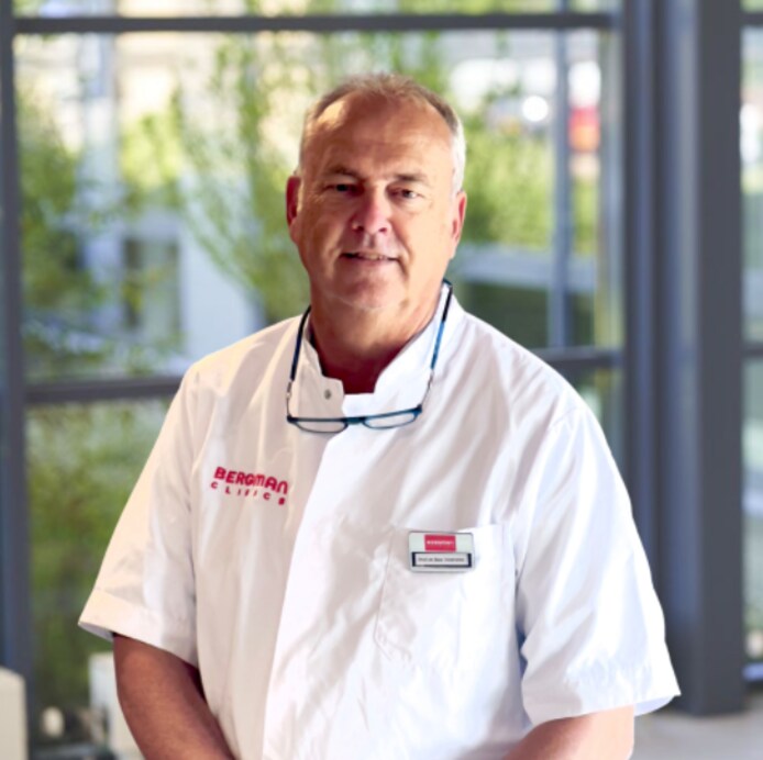 Als Olga bij gynaecoloog aangeeft sterilisatie te willen, reageert ze ...