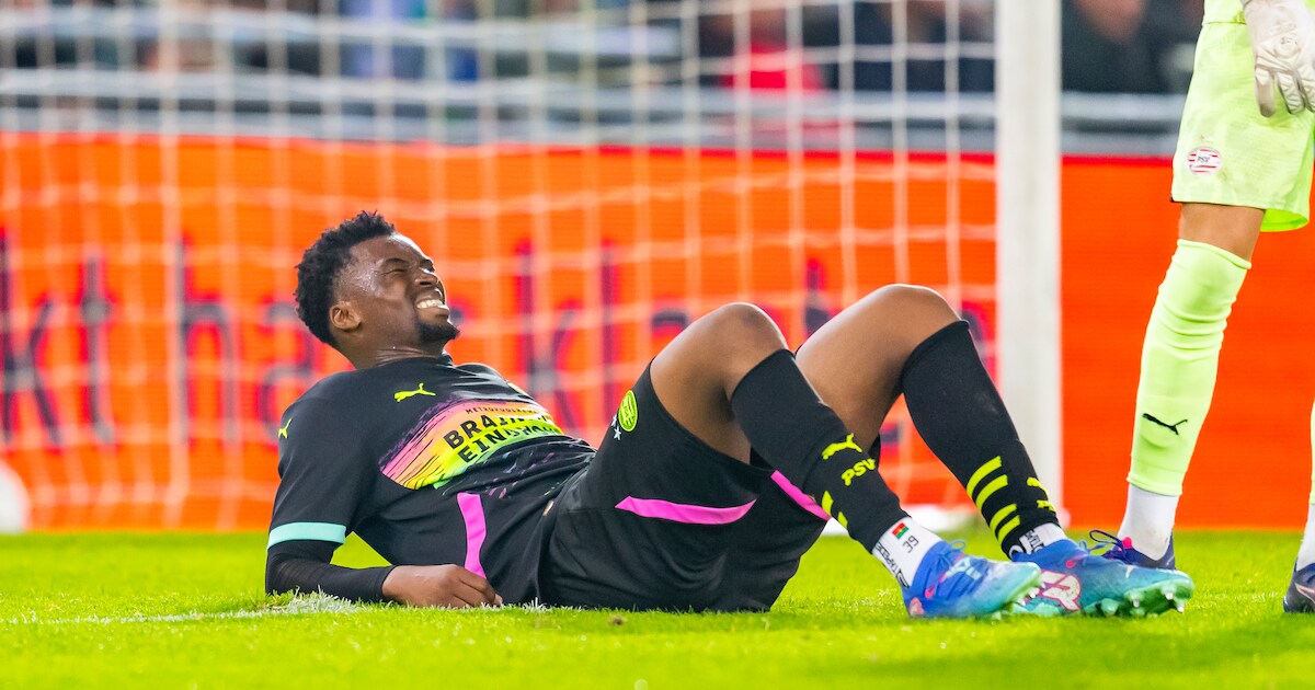 PSV is nieuwe verdediger voorlopig kwijt: Nagalo staat lang aan de kant ...