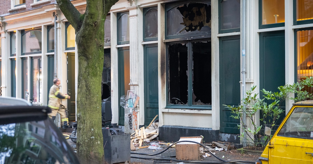 Dode bij grote brand in Amsterdamse Czaar Peterbuurt: ‘De vlammen ...
