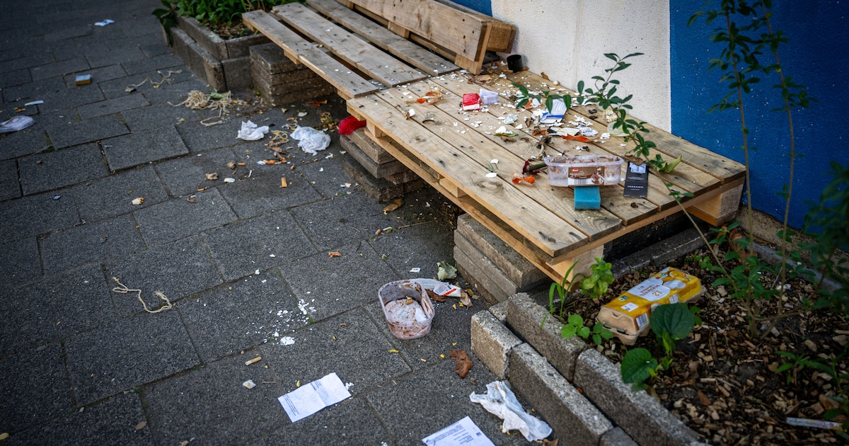 Drugsdealers hebben Rotterdamse buurt in handen: ‘We hebben de regel ...