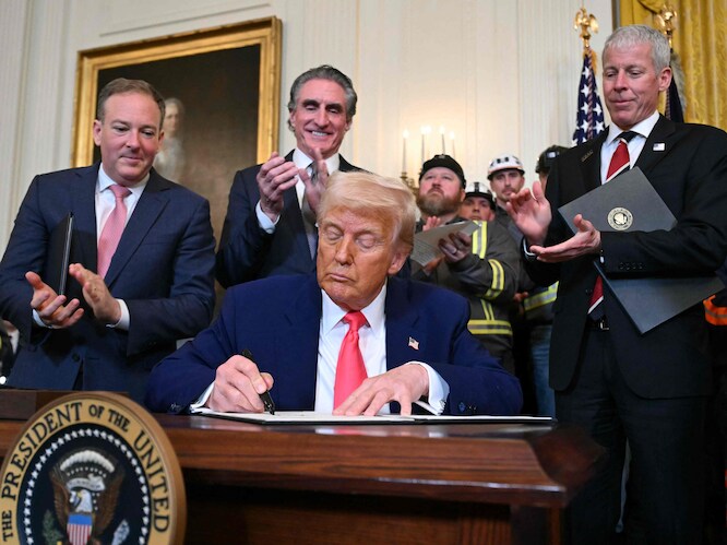 Shell meest waardevolle merk, Heineken en Ziggo stijgen | Economie | AD.nl