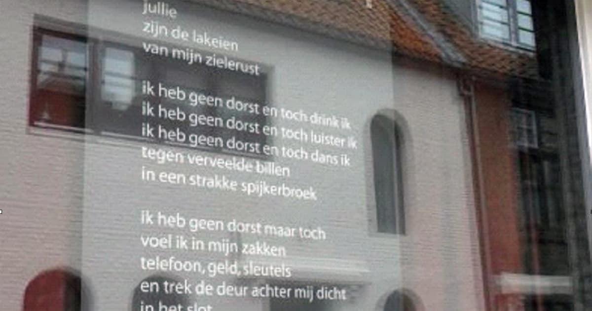 Gedicht ‘Kroegvrienden’ van oud-wethouder Ro van Doesburg spoorloos ...