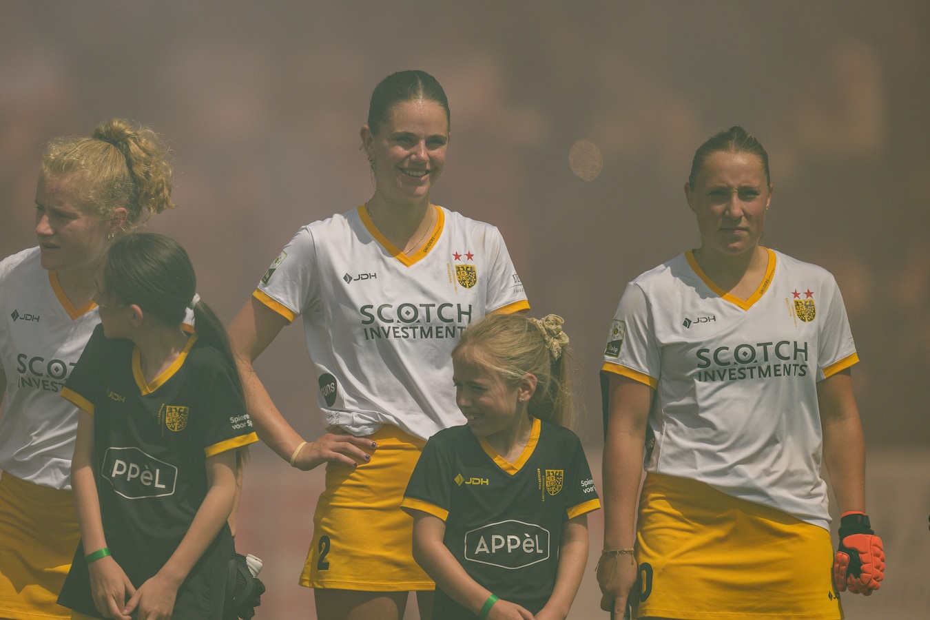 Als 17-jarige won ze de EHL, volgend seizoen gaat Josephine (19 ...
