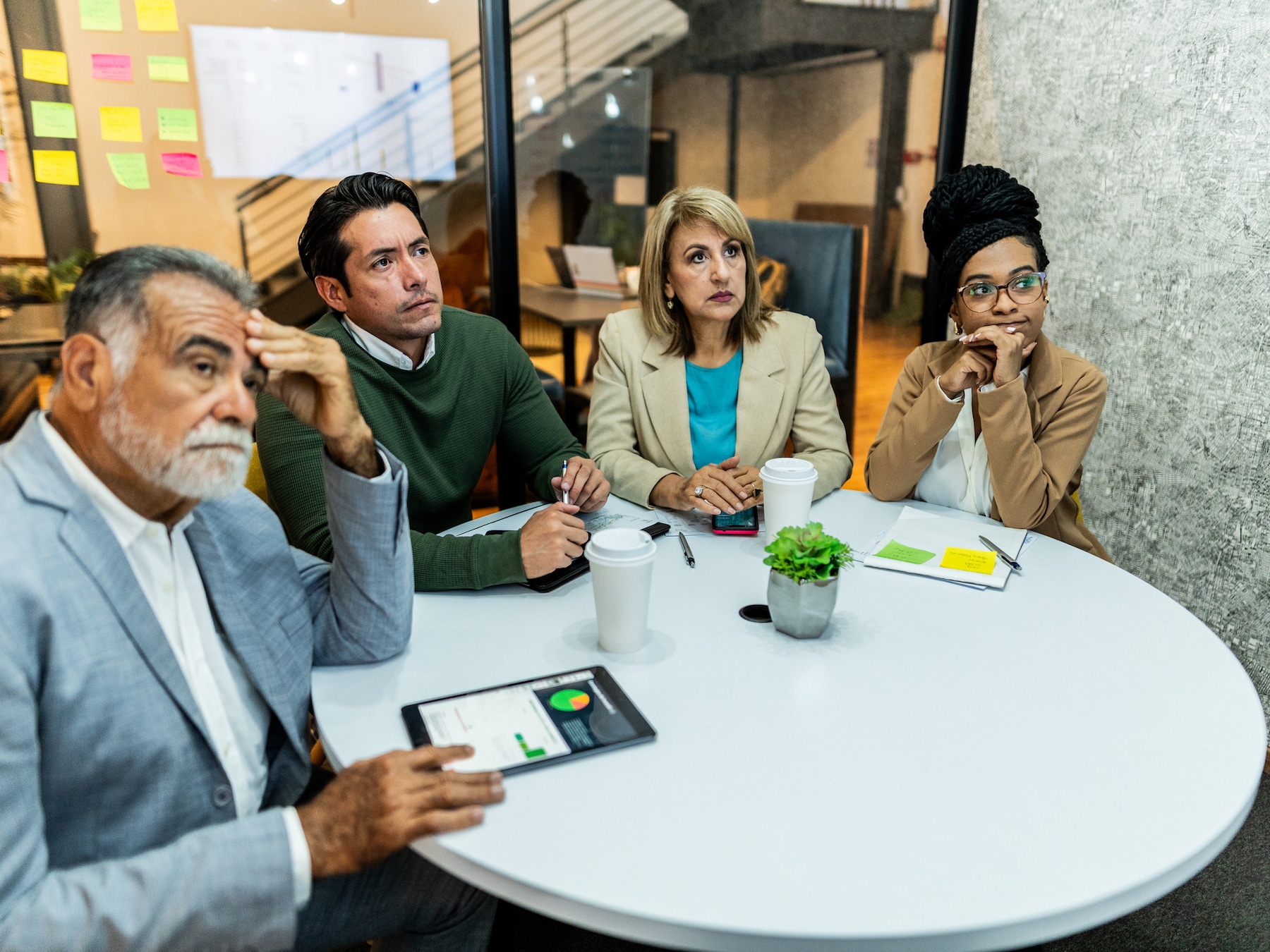 Bezorgdiensten van de supermarkten op een rij: dit kost het | Geld | AD.nl