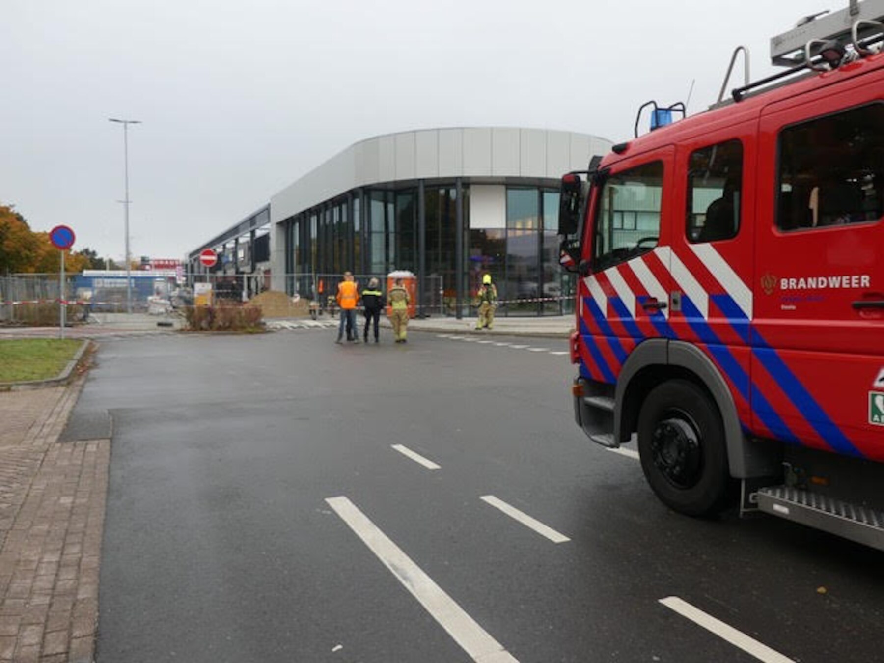 Flinke rookontwikkeling bij brand in woning in Venlo: naastgelegen ...