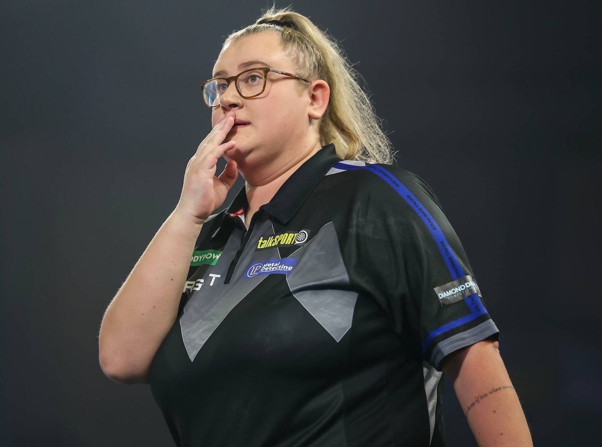 Beau Greaves drijft tegenstander tot wanhoop, maar kan dartshype niet ...