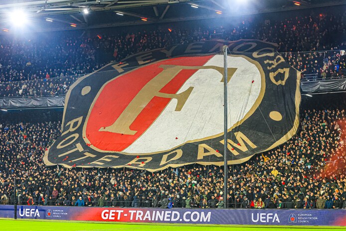 Feyenoord organiseert Legends-wedstrijd tegen Celtic: selectie Bert van ...