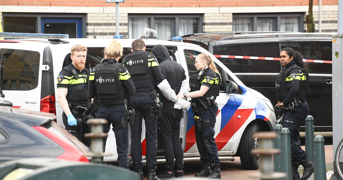 Politie houdt drie verdachten aan in woning na schietpartij in Schilderswijk | Den Haag | AD.nl