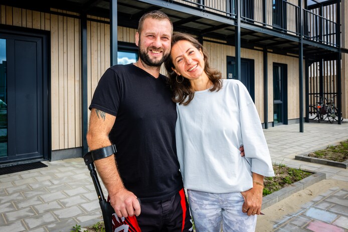 Oekraïners Olga en Vlad dolgelukkig met gloednieuwe flexwoning: ‘Alles ...