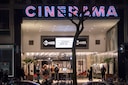 Hoe het knusse Cinerama inzet werd van een strijd tussen twee ...