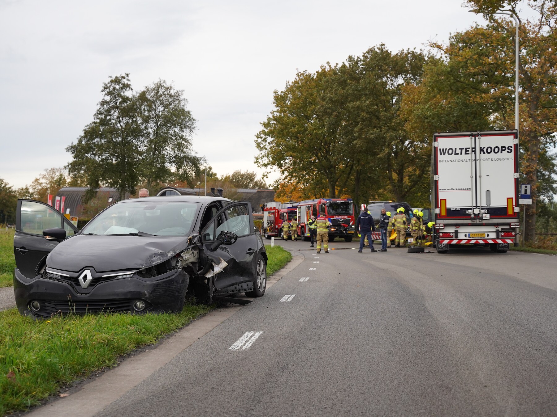 Kettingbotsing van 10 auto’s op de A1 bij Amersfoort: Twee gewonden met ...