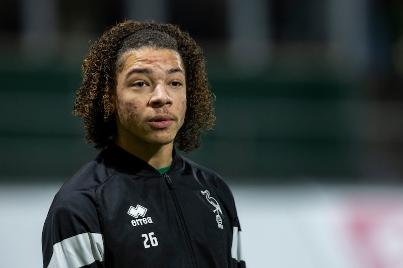 Illaijh de Ruijter straalt weer bij ADO Den Haag na blessure: ‘Ik besef ...
