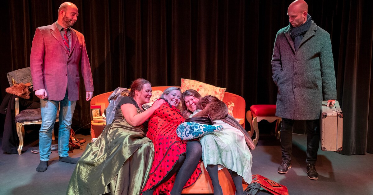 Theatergroep Zierik brengt ‘Het geheugen van water’ | Schouwen ...