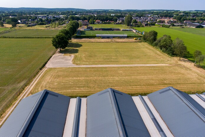 Ontwikkelaar Vermeer wil wijk van 225 prefabhuizen rondom discotheek de ...
