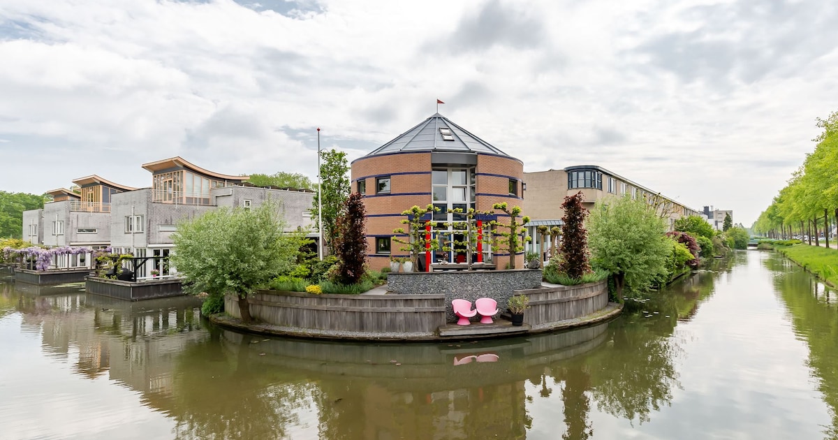 Dit bijzondere huis van Izaak in Amersfoortse architectuurwijk lijkt ...