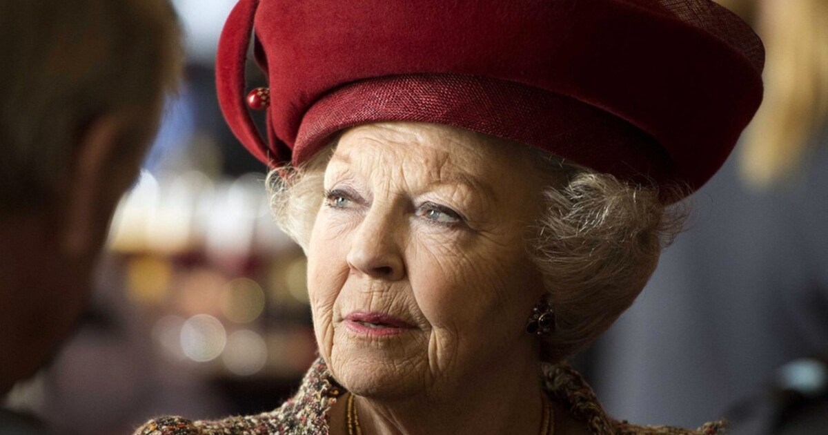 Beatrix becommentarieert eigen tv-portret | Binnenland | AD.nl