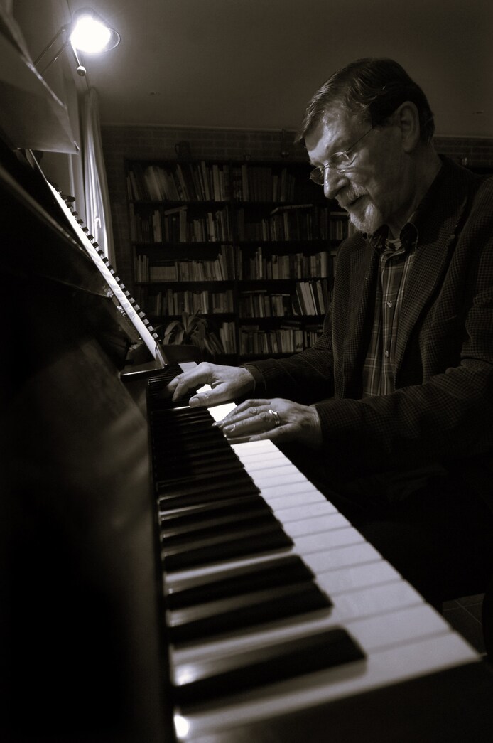 Dirigent had echte klik met ‘zijn’ Cantorij | Hengelo | AD.nl