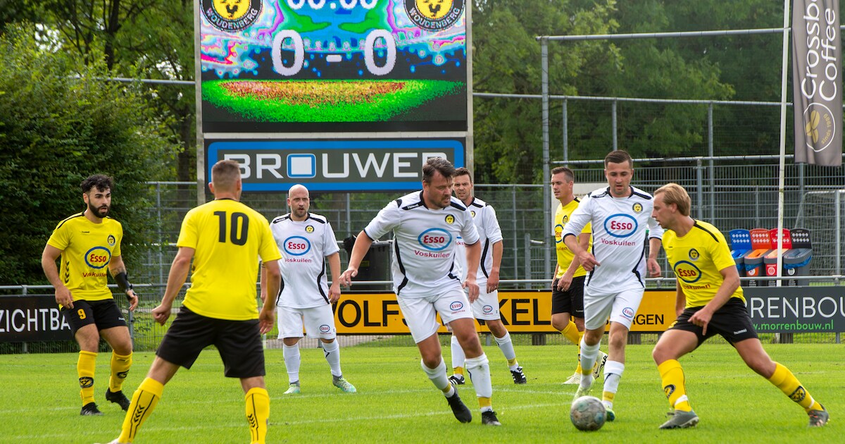 Afscheid van voetballers die samen ruim 1300 wedstrijden speelden voor ...