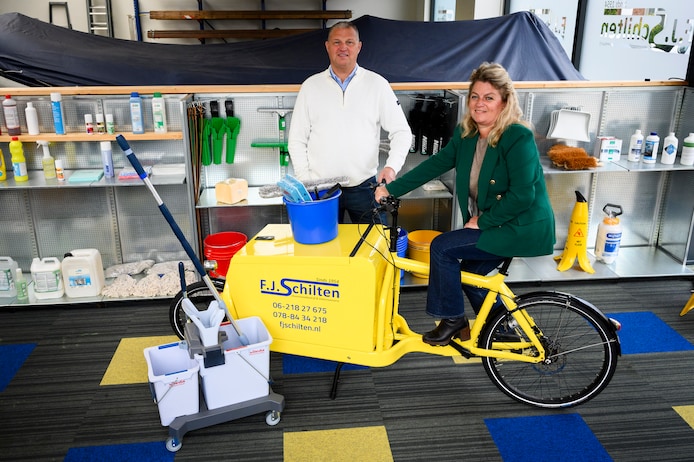 Familie Schilten houdt al 70 jaar Dordrecht en omstreken schoon ...
