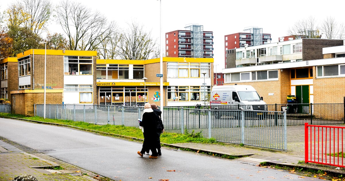 Paniek in Overvecht, 289 huizen tegen de vlakte voor middelbare school ...