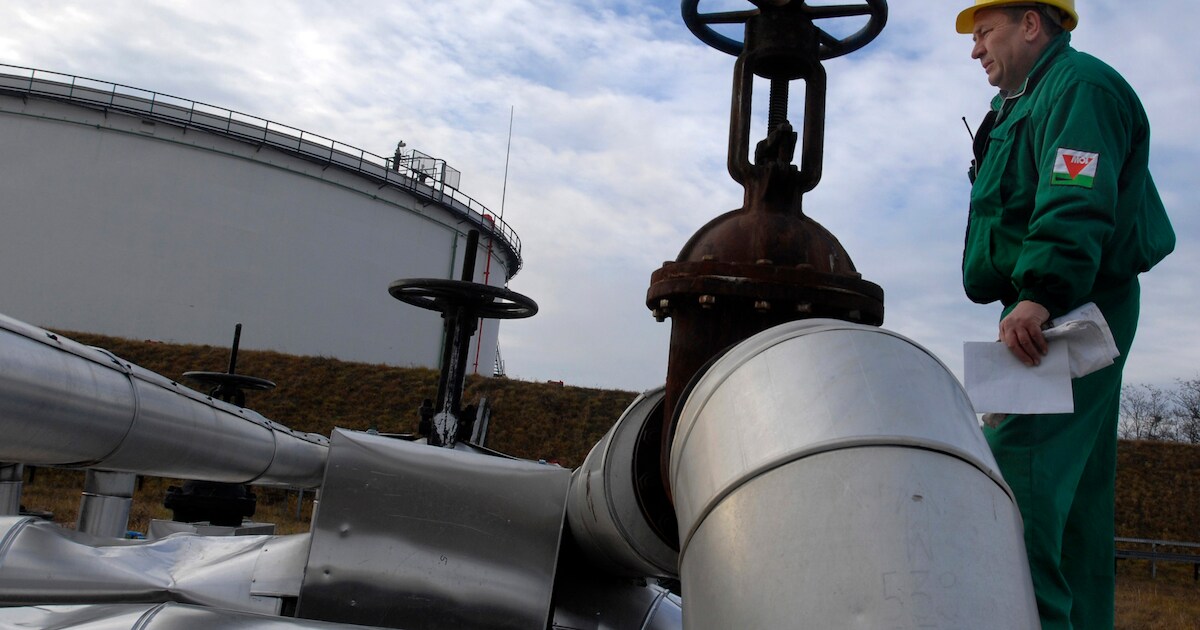 Nieuw sanctiepakket tegen Rusland: prijsplafond voor olie, importverbod op staalproducten ...