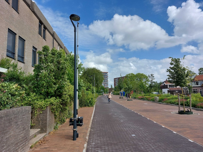 Hierom staan er palen met zwarte kastjes in het centrum van Zoetermeer ...