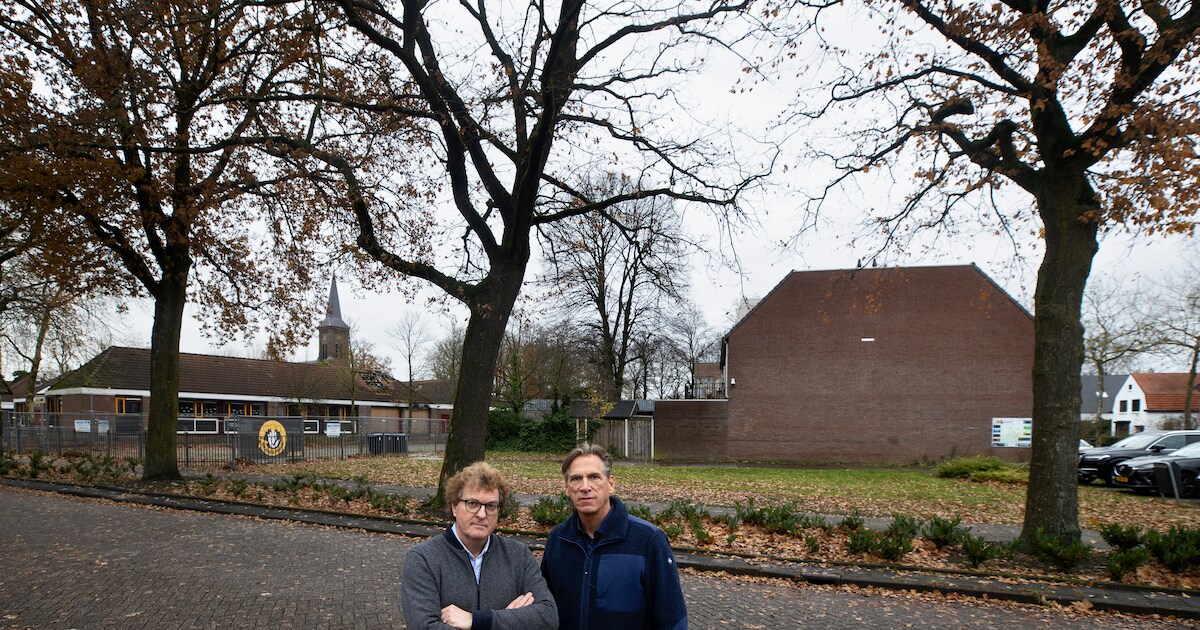 Rob en Gabriel strijden tegen komst buurtsuper: burgermotie zorgt voor ...