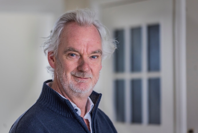 Zoon van acteur Stefan de Walle verraste zijn vader door ook acteur te ...