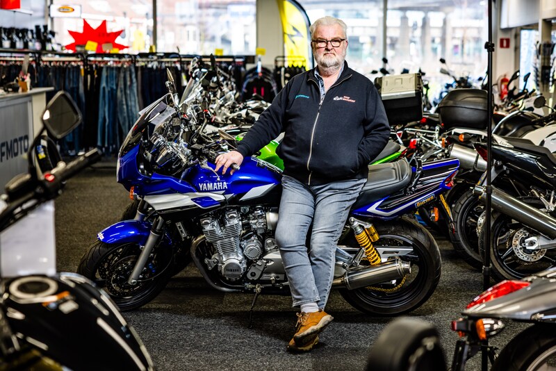 De motorzaak van Bas (68) moet weg voor nieuwbouw: ‘We worden gewoon de ...