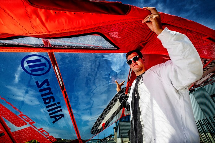 Windfoiler Luuc van Opzeeland droomt van Spelen én eigen kledinglijn ...