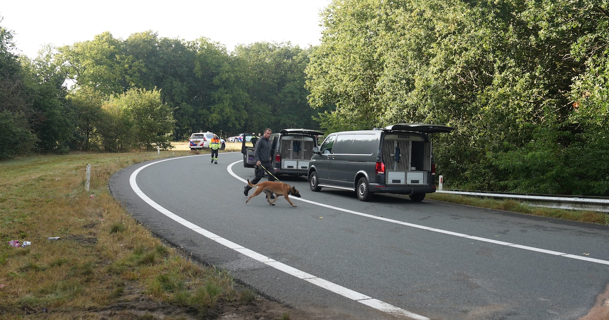 Afrit A28 bij Meppel urenlang dicht na ach­ter­vol­ging, man uit ...