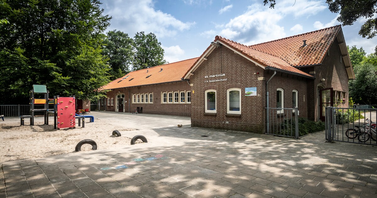 Terwijl andere scholen verduurzamen, blijft nieuwbouw van St. Martinus ...