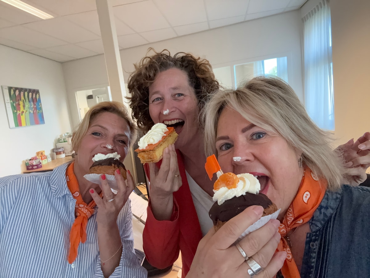 Bekijk hier jullie foto’s van Koningsdag in Den Haag | Foto | AD.nl