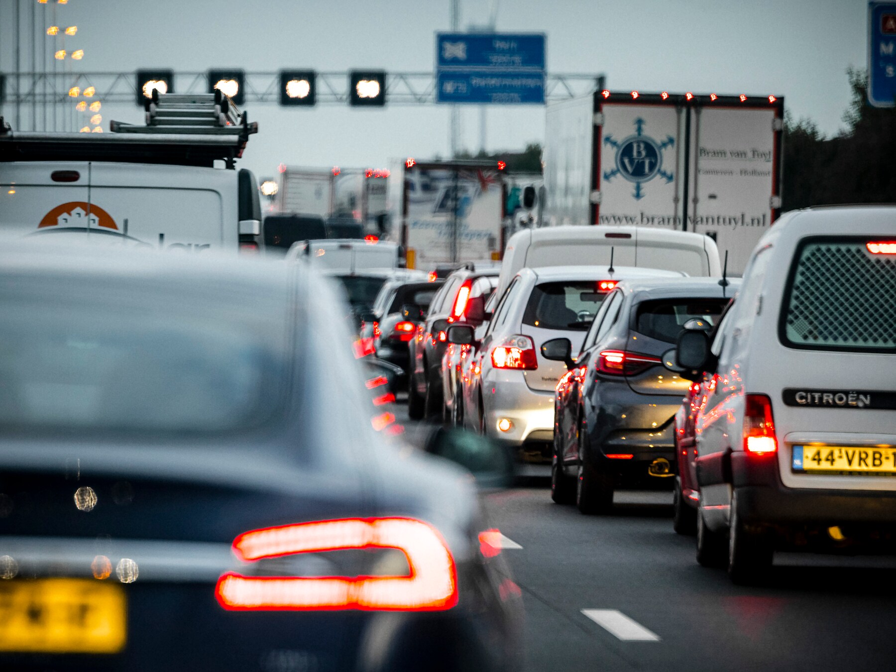 Waarom veel jongeren slecht slapen (en wat ouders daaraan kunnen doen ...