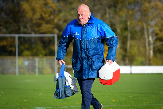 Druk baasje Hans Wijker verzorger bij SSW én SC Emma: ‘Moest het wel ...