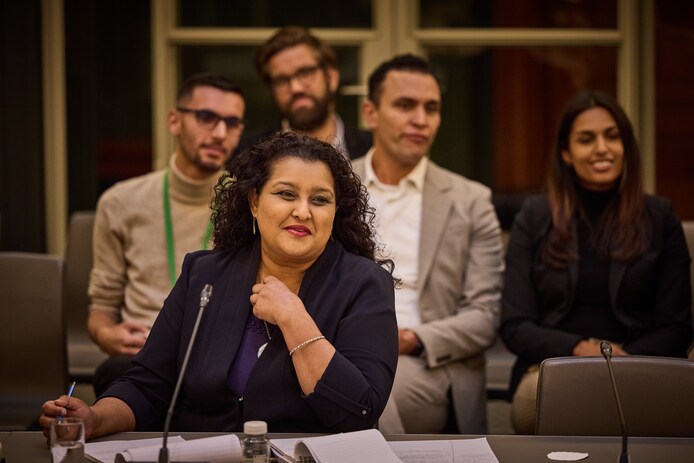 Rotterdamse wethouder vertrekt per direct, nieuwe tik voor Denk ...