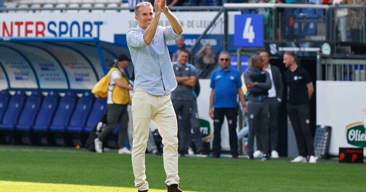 Robin van Persie te gast op De Westmaat in eerste ronde KNVB-beker ...