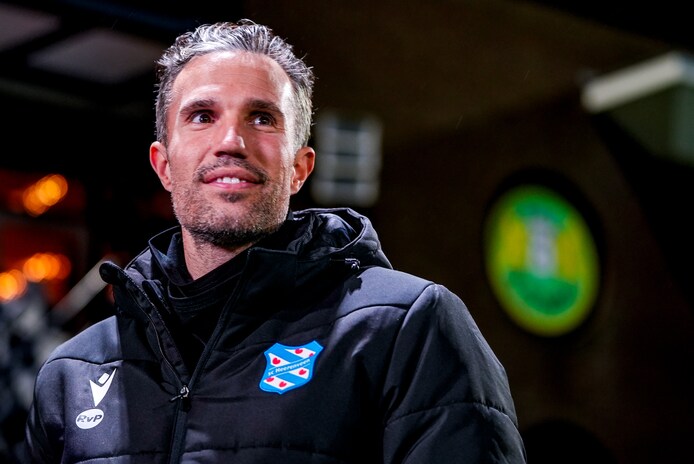 Robin van Persie geniet van bekeravond bij ASWH: ‘Ik heb alleen maar ...