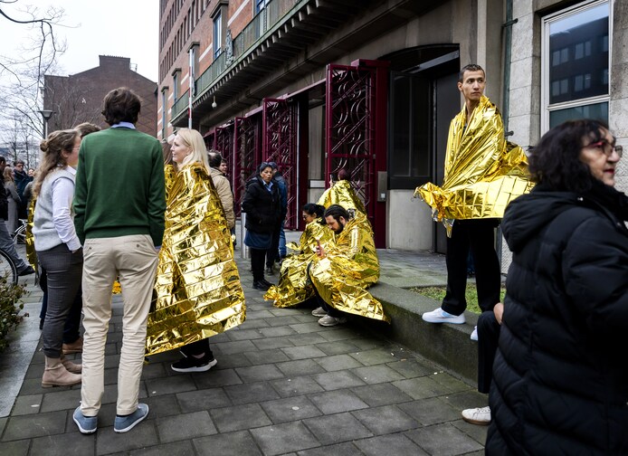 Man die ministeries binnendrong was weggelopen uit rechtbank, werd ...