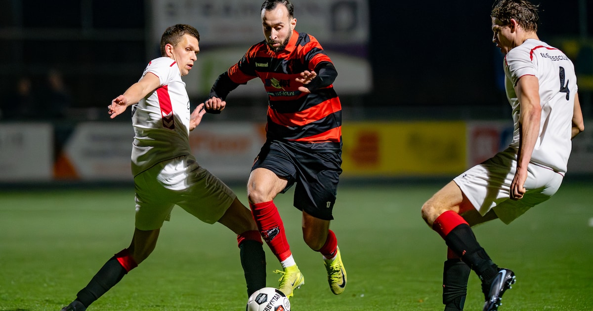 EMM’21-captain Van der Meer geniet van titelstrijd: ‘Meedoen om de ...