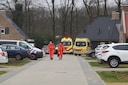 Kind valt uit raam van vakantiehuisje en raakt zwaargewond in ...