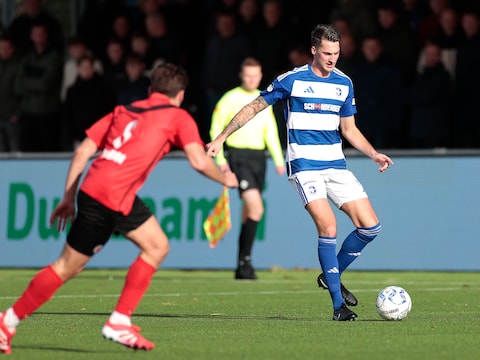 Jonge vader Tim Linthorst ook bij Spakenburg op blauwe wolk: ‘Uit het ...