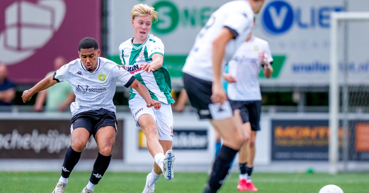 Tiener Robin van Asten koestert kans bij FC Dordrecht: ‘Dit is voor mij ...