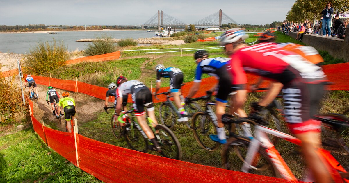 Nog een keer ploeteren door de modder: deze maand ook Maas Cross in ...