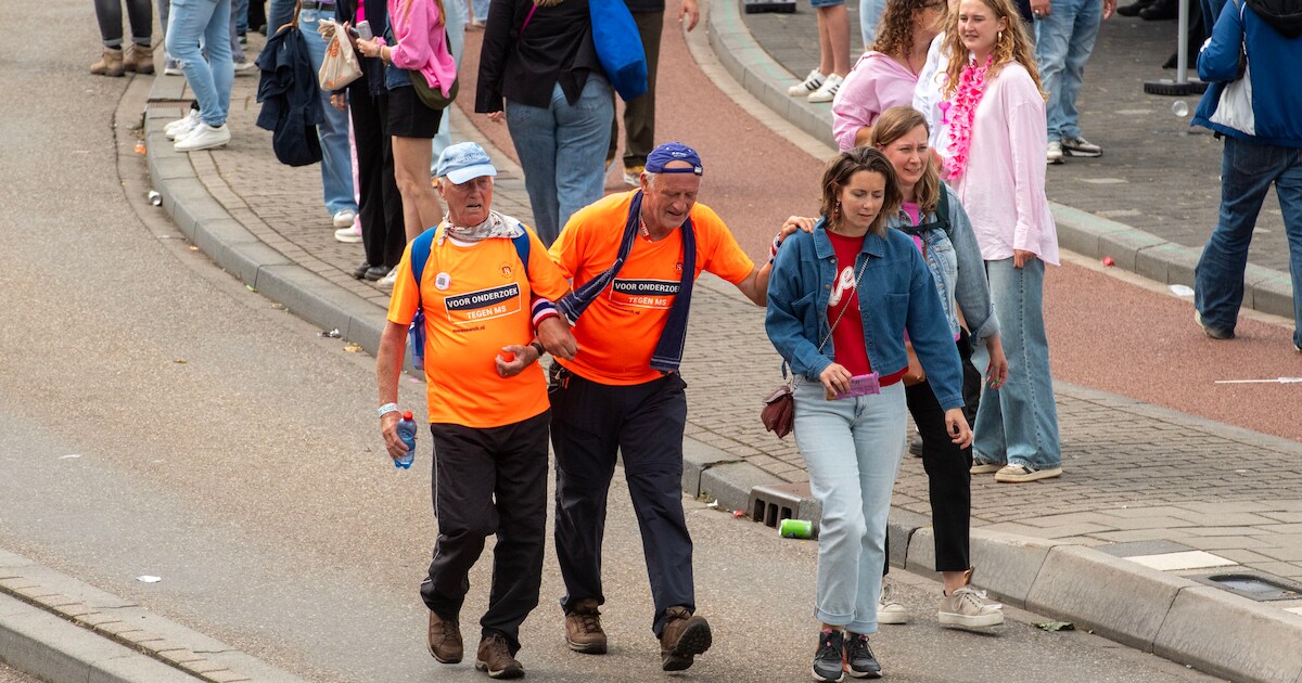 Volgend jaar loop ik ook mee. Echt! | Regio | AD.nl